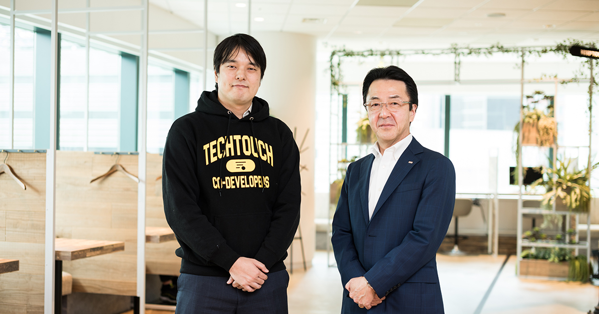 DNP 金沢貴人×テックタッチ 井無田仲──DX推進のフロントランナーが語る、攻めと守りのDX (1/3)|EnterpriseZine（エンタープライズジン）